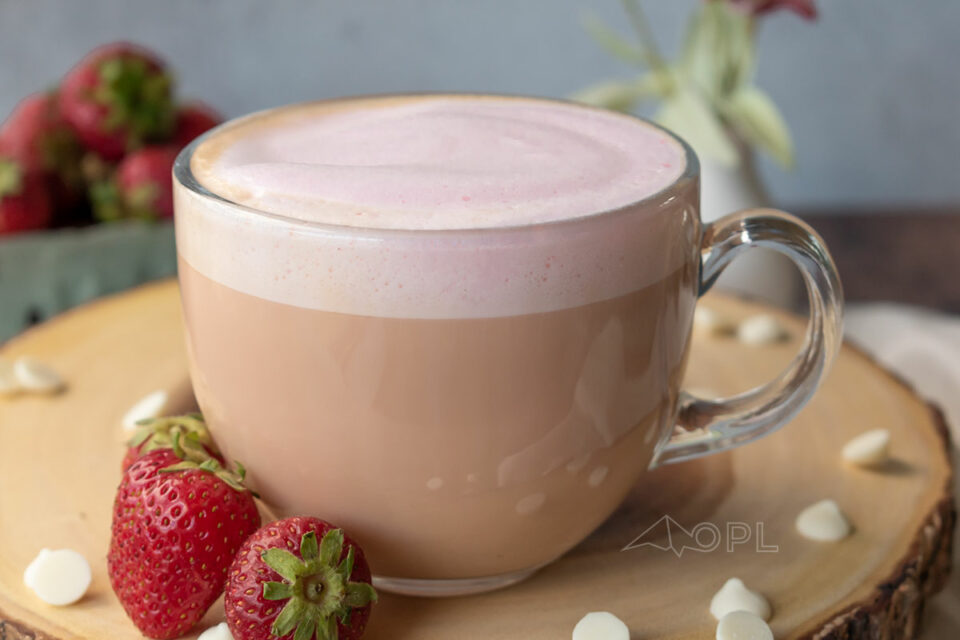 Strawberry White Chocolate Latte (Sugar Free) Keto Approved