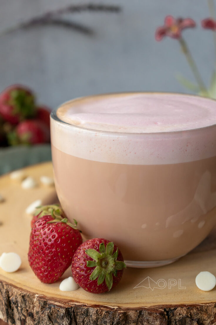 Strawberry White Chocolate Latte (Sugar Free) Keto Approved
